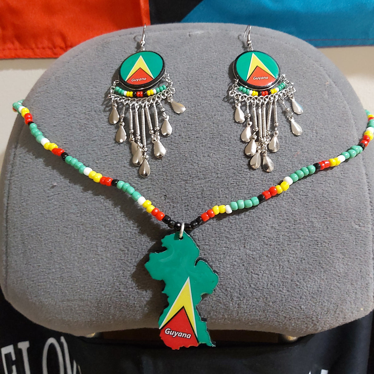 Guyana map pendant and beaded necklace handmade/Guyanese fashion ...